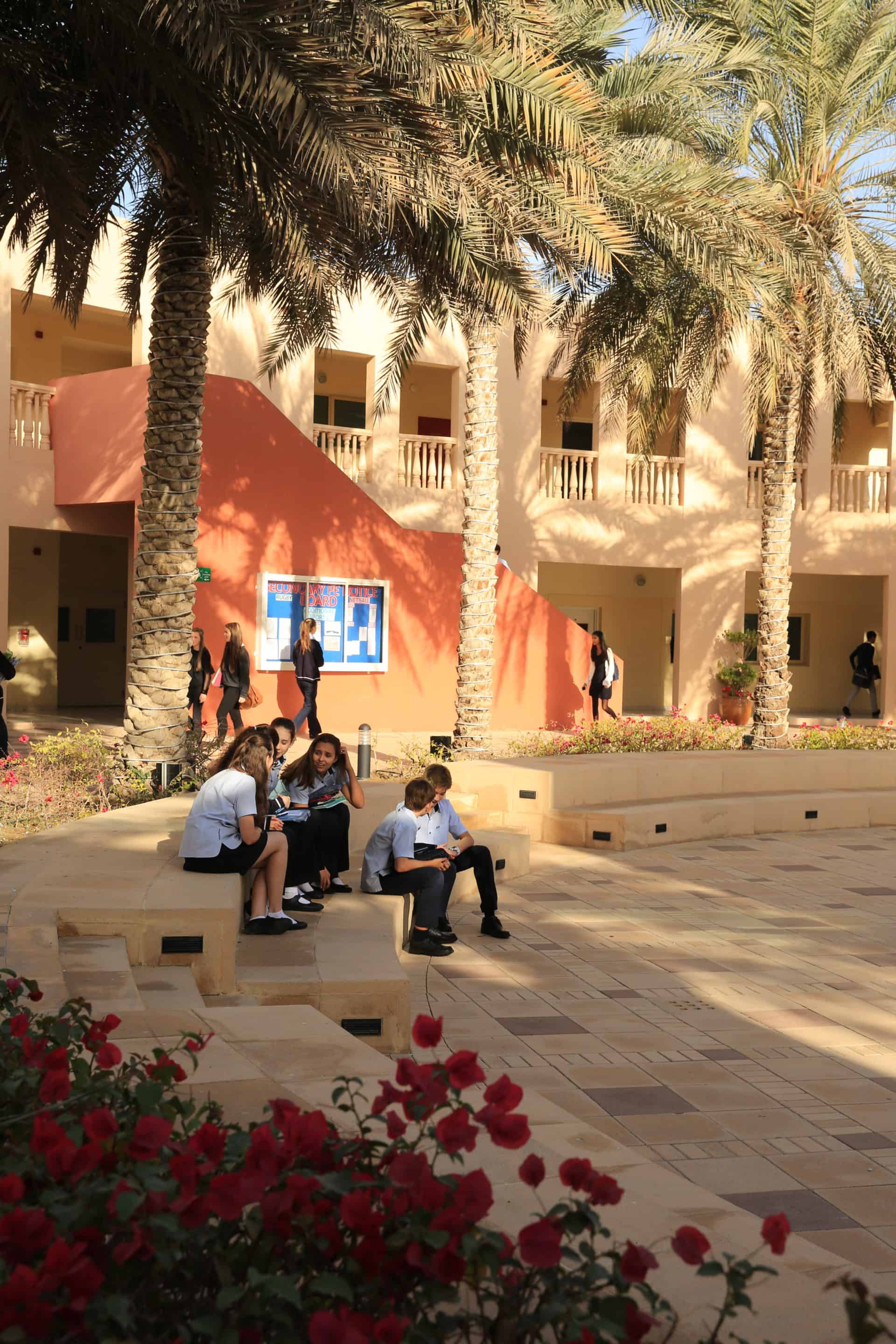 Meet the Headteachers - Mark Steed - Director of Jumeirah English ...