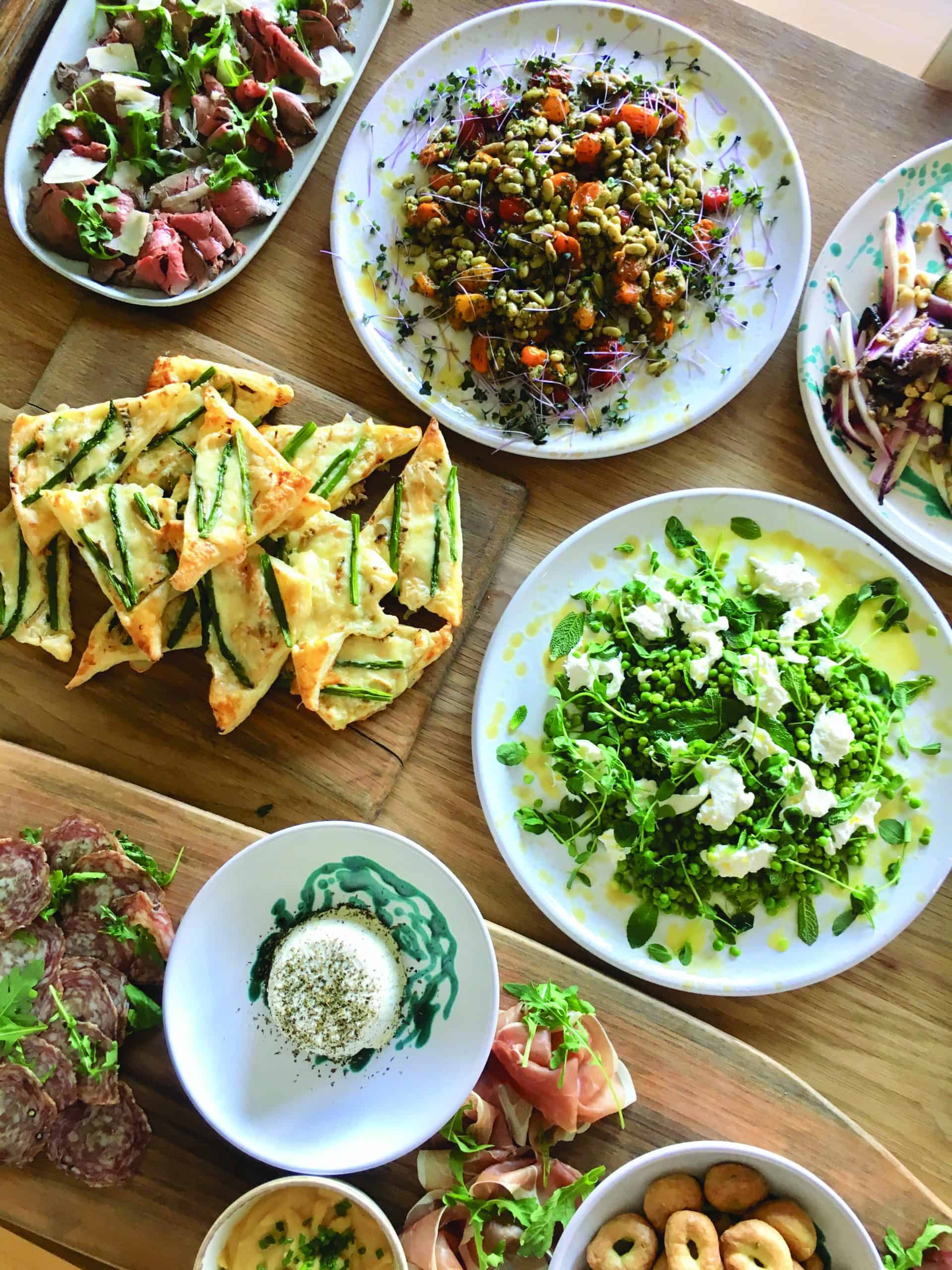 4 Fantastic Spring Picnic Ideas - International School Parent