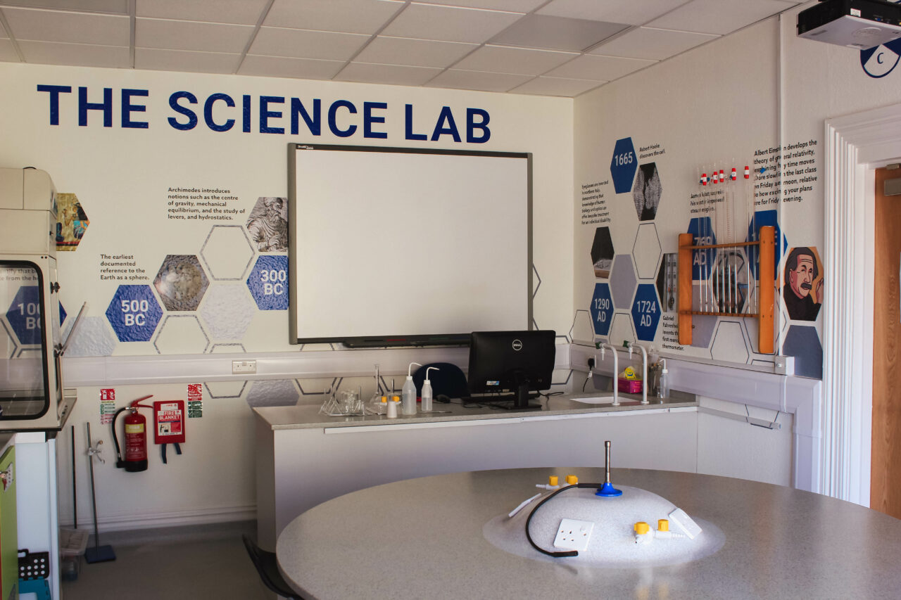 A-Level & Pre-University Foundation Course in Cambridge Study Course ...