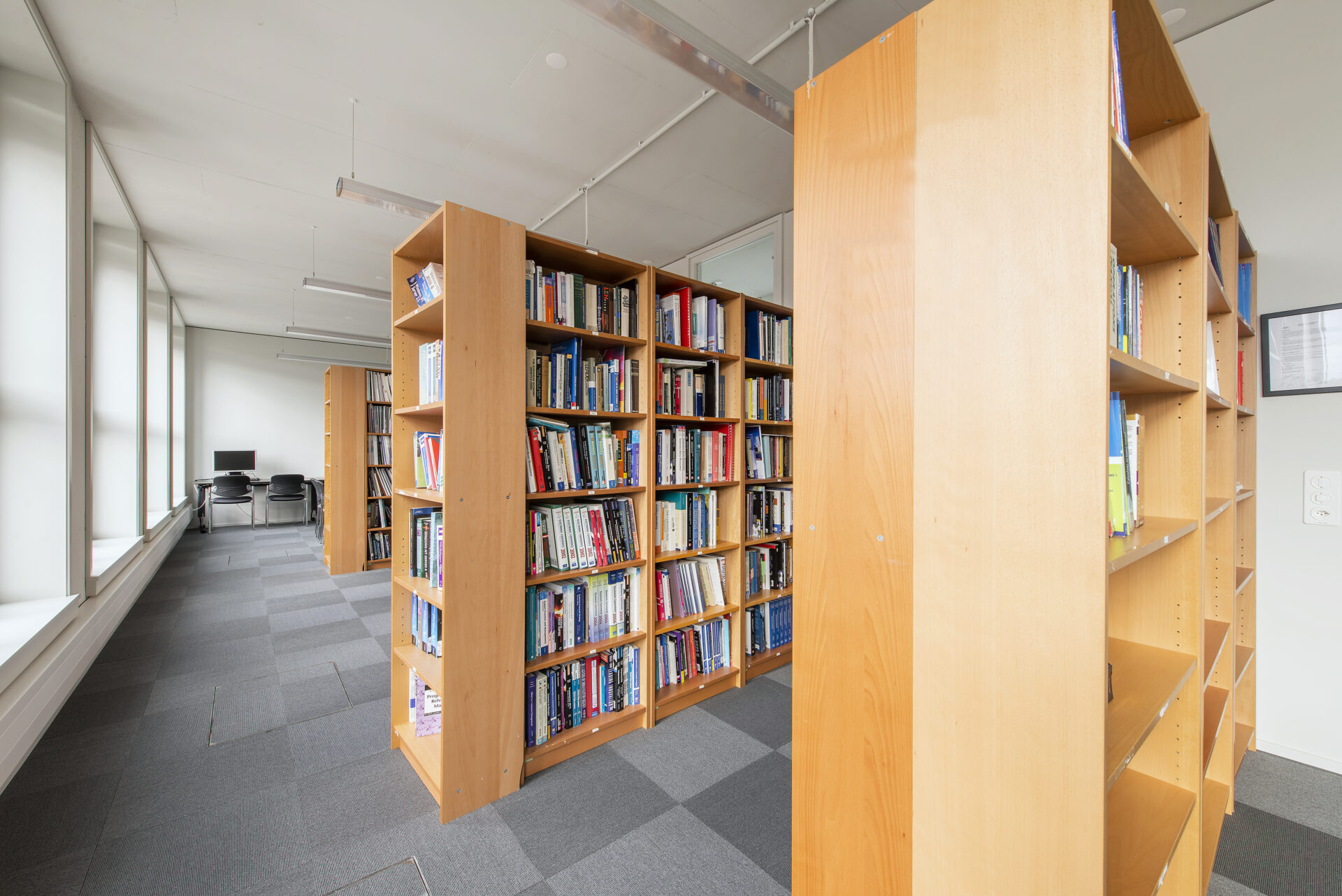 SBS Swiss Business School - International School Parent